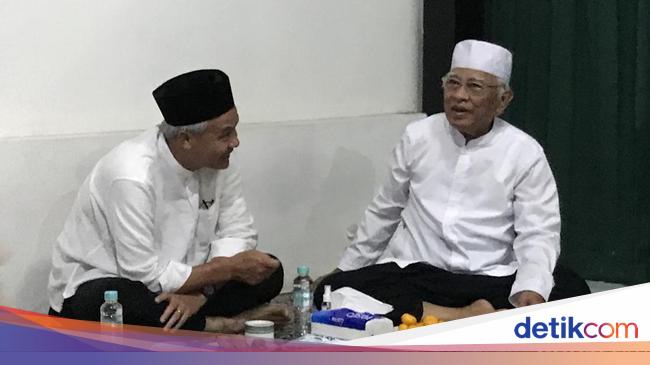 Ganjar Sowan Gus Mus Siang Ini