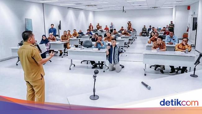 Pemkab Karawang Gelar Pelatihan Teknisi AC Bagi Pencari Kerja