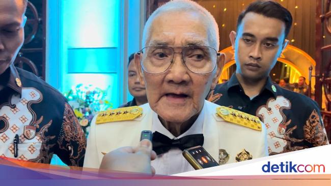 Try Sutrisno: Soedirman Awards Bangkitkan Semangat TNI dan Rakyat
