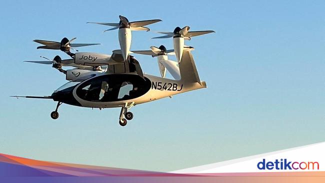 Penampakan Taksi Terbang Pertama Kali Mengudara di Langit New York