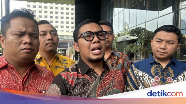 Persatuan Advokat Demokrasi Indonesia Adukan Anwar Usman ke KPK