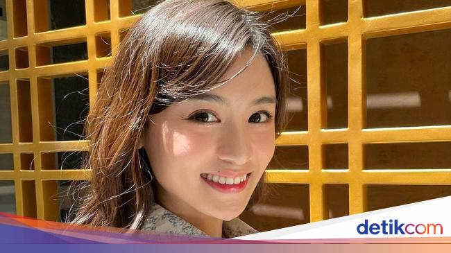 Debby Shinta Siapkan Vitamin dan Koyo Jelang Nonton Konser Coldplay