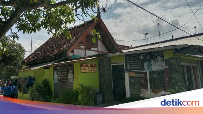 Perjuangan Sarkim Hidupi 8 Anak di Balik Eks Stasiun Indramayu