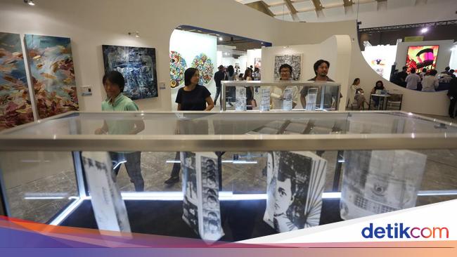 Melihat Keindahan Puluhan Karya di Art Jakarta 2023