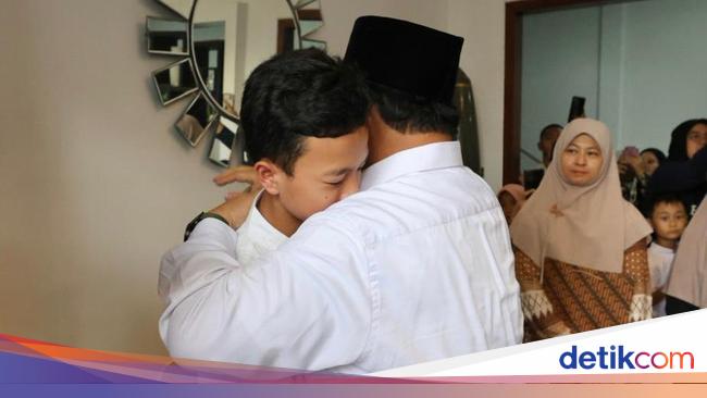 Prabowo Angkat Putra Pilot Super Tucano Jatuh Jadi Anak Asuh