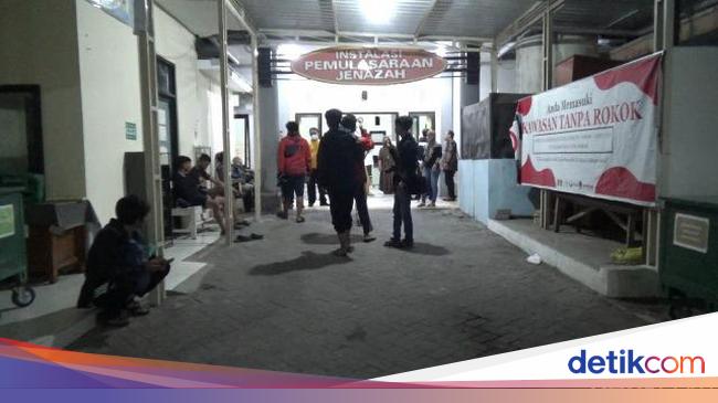 Identitas Korban Elf Tertabrak KA Probowangi yang Ternyata Warga Surabaya