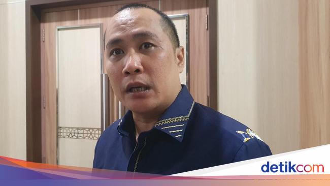 KPU Sumsel Sebut Cadangan Surat Suara Pemilu Hanya 2 Persen KPU Sumsel Sebut Cadangan Surat Suara Pemilu Hanya 2 Persen