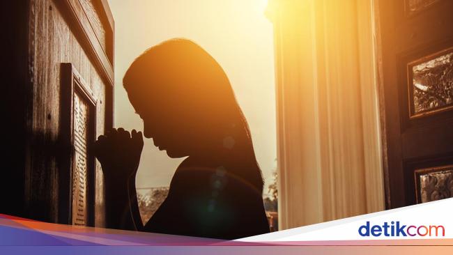 Doa Rosario Hari Kamis, 23 Mei 2024: Peristiwa Terang