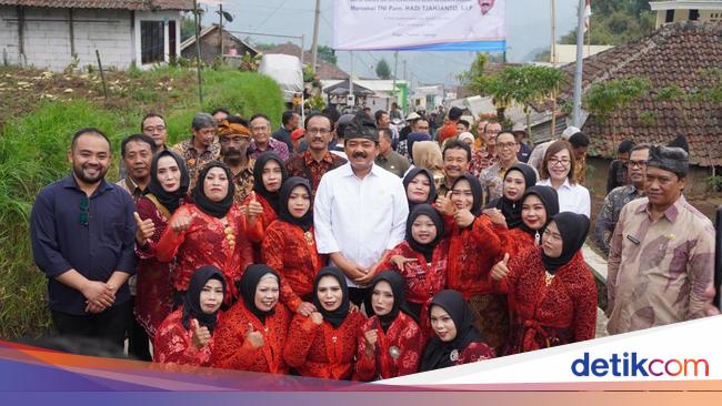 Warga Kota Batu Akhirnya Dapat Sertifikat Tanah Usai Menanti Bertahun-tahun Warga Kota Batu Akhirnya Dapat Sertifikat Tanah Usai Menanti Bertahun-tahun