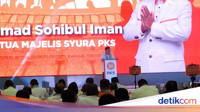 PKS Janji Jakarta Tetap Jadi Ibu Kota Negara Jika Menang Pemilu PKS Janji Jakarta Tetap Jadi Ibu Kota Negara Jika Menang Pemilu
