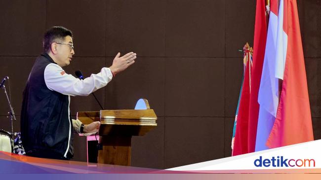Ketua TPN Ganjar-Mahfud Bicara Kezaliman Masif, Ajak Relawan Melawan Ketua TPN Ganjar-Mahfud Bicara Kezaliman Masif, Ajak Relawan Melawan