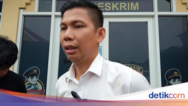 Polisi Kantongi Identitas dan Buru Pembunuh Rasni di Cirebon Polisi Kantongi Identitas dan Buru Pembunuh Rasni di Cirebon