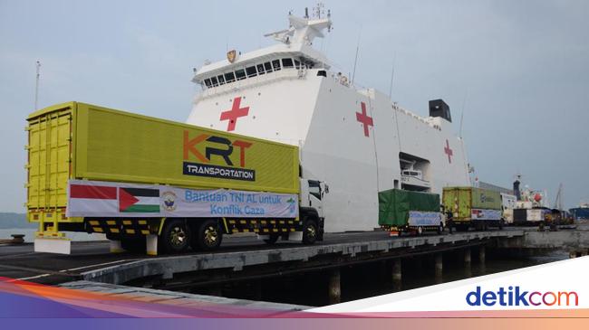 KRI yang Dikirim ke Palestina Ikut Angkut Bantuan dari Le Minerale