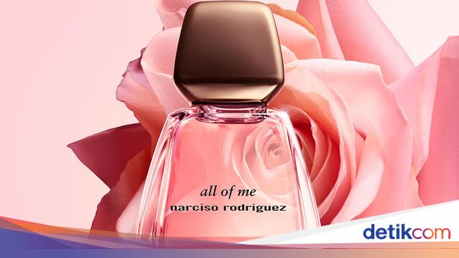 5 Rekomendasi Parfum Aroma Bunga Terbaru 2024
