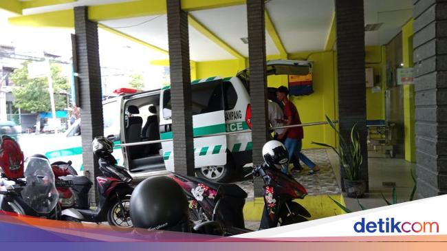 Heboh Siswi SMA di Sampang Melahirkan di Kelas saat Ujian