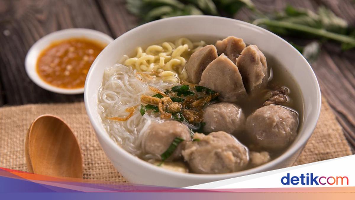 Cara Bikin Bakso Sendiri di Rumah, Gak Kalah Enak dari Versi Warung Bakso!