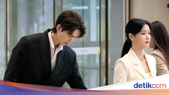 Ramalan Zodiak Cinta 29 Juli: Gemini Dengarkan Saran, Leo Jangan Arogan