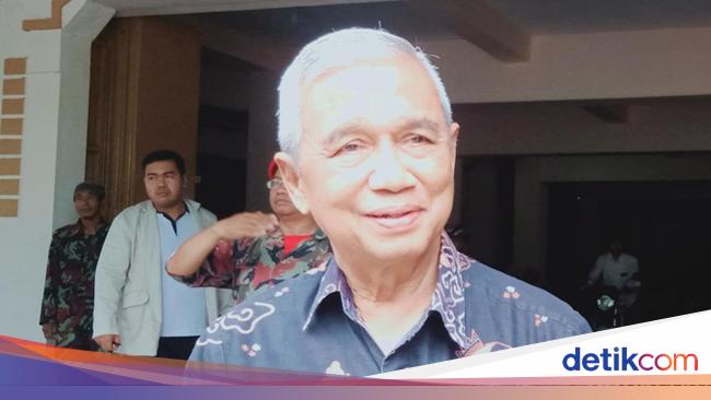 Kata Busyro soal Cerita Agus Rahardjo 'Jokowi Minta Setop Kasus e-KTP'