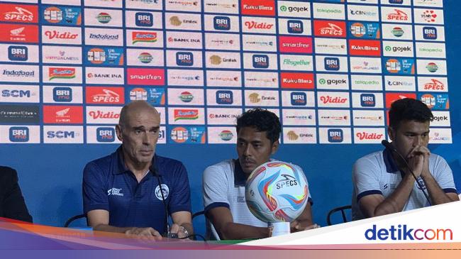 Arema FC Kalah dari Bali United, Valente: Serasa Lawan 3 Tim!