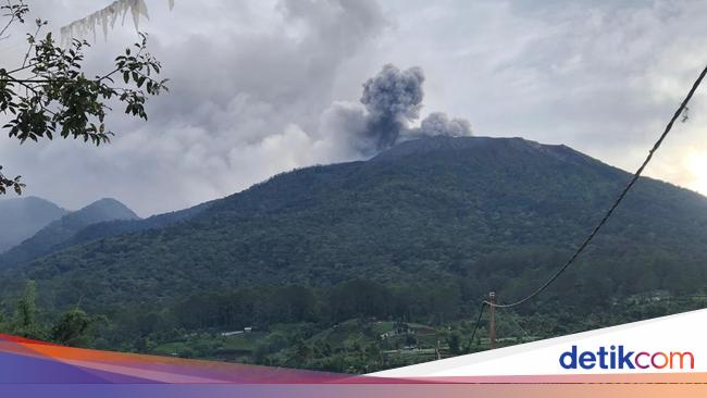 Profil Gunung Marapi di Sumbar yang Kembali Erupsi 3 Desember 2023