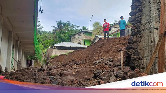 Santri Korban Longsor di Karangasem Sedang Ambil Air Wudhu sebelum Tewas