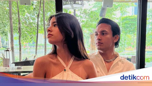 7 Foto Maria Theodore Pacar Jefri Nichol, Go Publik Setelah 3 Tahun Bersama