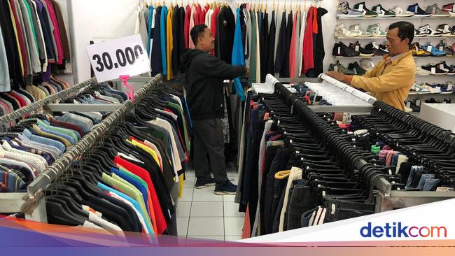 Viral Pelajar SMP Nekat Curi Pakaian di Toko Thrifting Cirebon