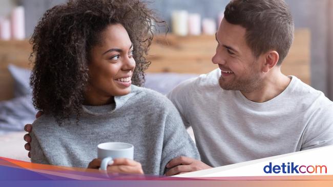 5 Alasan Kenapa Cewek Mandang Fisik Ketika Mencari Pasangan 5 Alasan Kenapa Cewek Mandang Fisik Ketika Mencari Pasangan