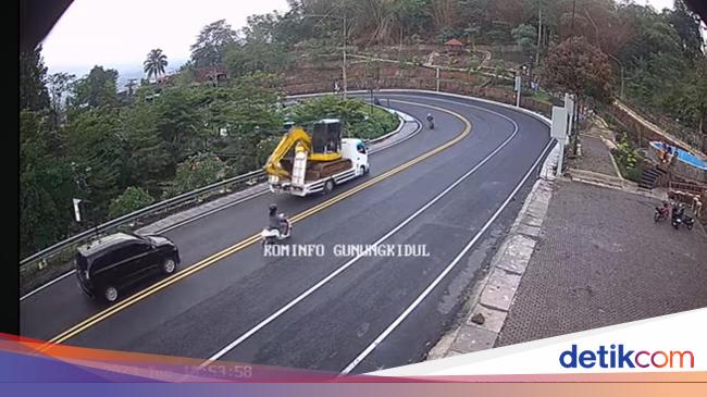 Lalin Jogja-Wonosari Lancar Sore Ini, Ekstra Hati-hati Jalan Basah-Licin!