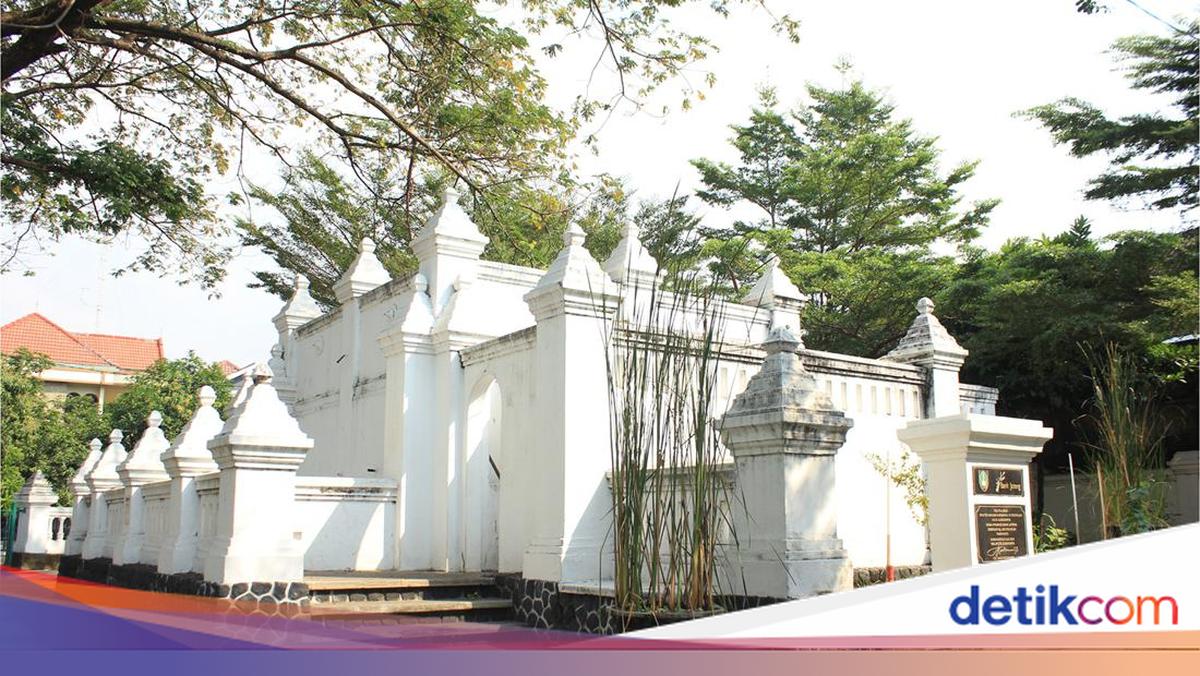 Kisah Ponten Mangkunegaran, Tempat Mandi dengan Gaya Arsitektur Belanda