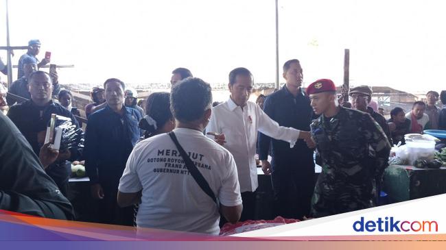 Kunjungi Pasar Oebobo, Warga Curhat ke Jokowi Tak Mampu Bayar Rumah Sakit