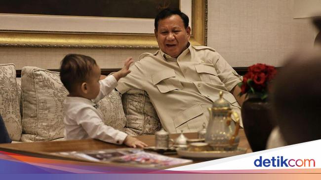 Momen Bocah Viral Kenneth 'Kenkulus' Kiss Bye Pamit ke Opung Prabowo