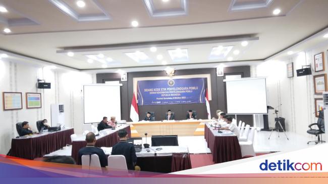 Komisioner Bawaslu Gorontalo Erman Dinonaktifkan, Diduga Pengurus Parpol