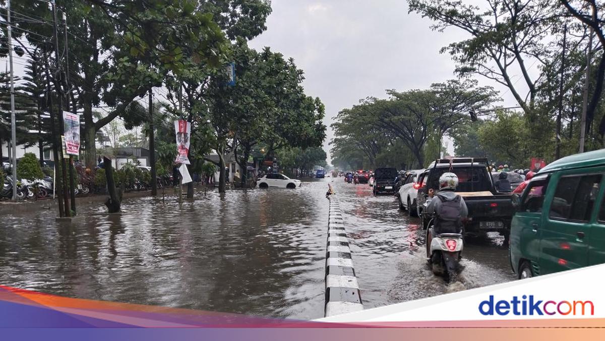 Gedebage hingga Kopo, Ini Titik Rawan Banjir di Kota Bandung