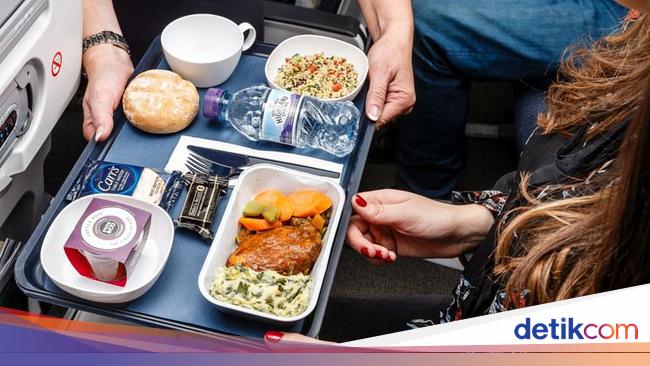 Dapur Maskapai Penerbangan Ini Produksi 4.500 Porsi Makanan Tiap Hari