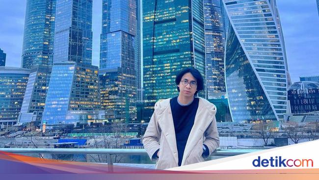 Turah Parthayana: Kenalkan Pendidikan di Rusia, Meraup Cuan dari Youtube