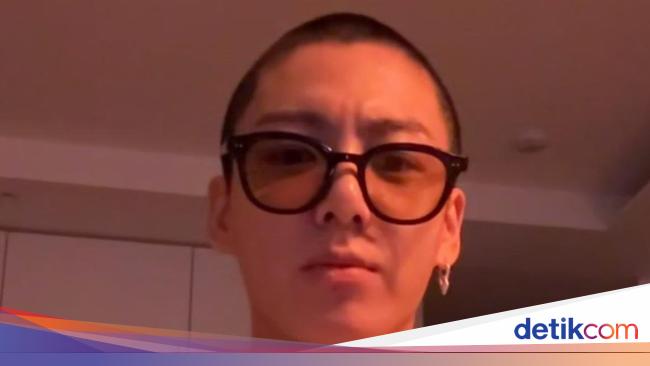 V dan Jungkook BTS Jadi Duo Plontos, Tampil Tanpa Busana Jelang Wamil