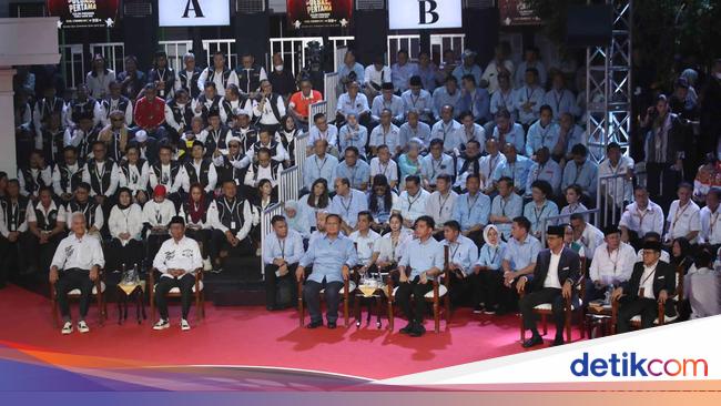 Mahfud Ungkap Obrolan dengan Gibran dan Cak Imin Usai Debat Perdana Pilpres