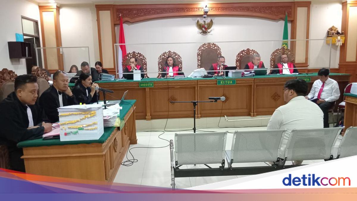 Mahasiswa Unud Bayar SPI Rp 25 Juta, Orang Tua Kecewa