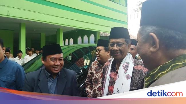 Mahfud Ungkap Alasan Kunjungi Ponpes Sirnamiskin Cerita Haul Gus Dur