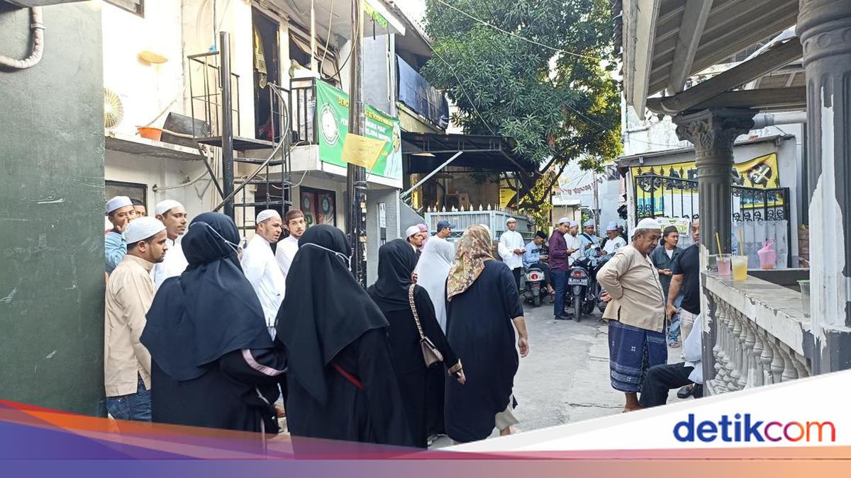 Kabar Duka dari Habib Rizieq saat Istri Meninggal Dunia