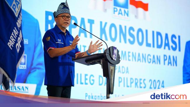 Kerap Dicap Partai Joget, Zulhas Akui PAN Jadi Trendsetter Kerap Dicap Partai Joget, Zulhas Akui PAN Jadi Trendsetter