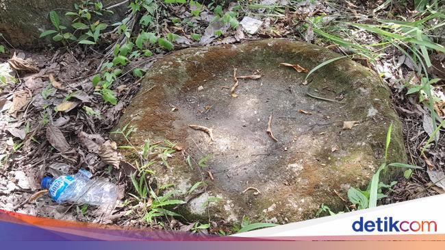 Konon Ada Batu Purba di Heritage Batu Lumpang Pangandaran