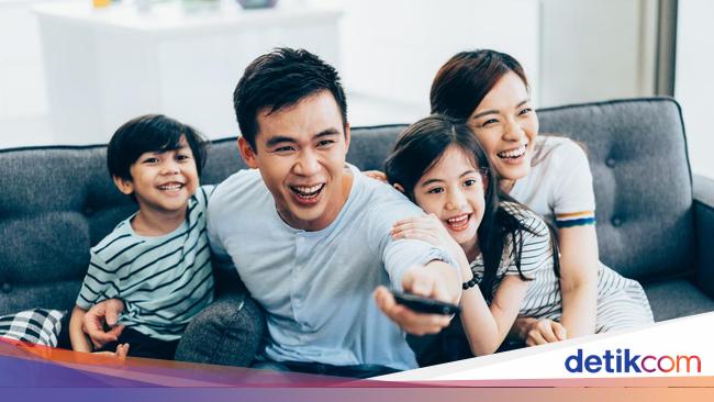 10 Rekomendasi Film Netflix Baru 2025: Bikin Baper, Tegang dan Ngakak!