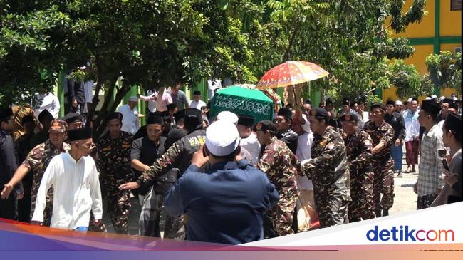 Ulama Pendiri PMII KH Nuril Huda Wafat, Ini Pesannya ke Keluarga Ulama Pendiri PMII KH Nuril Huda Wafat, Ini Pesannya ke Keluarga