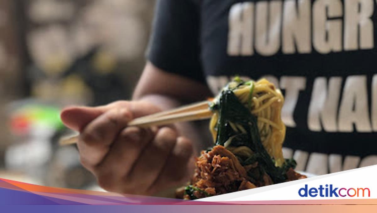 5 Gerai Makanan Tertua di Kawasan Glodok, Ada yang Berusia 96 Tahun!