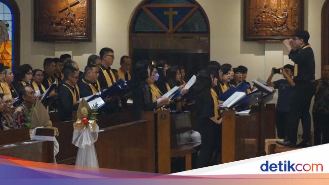 Doa Rosario Hari Kamis, 16 Mei 2024: Peristiwa Terang