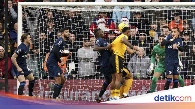 Chelsea Kalah 1-2 di Kandang Sendiri dari Wolves