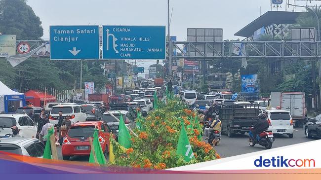 Tol Jagorawi Arah Puncak Macet Pagi Ini, One Way Diterapkan