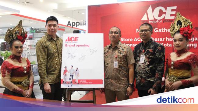 ACE Plaza IBCC Bandung Resmi Jadi Toko ACE Terbesar di Indonesia